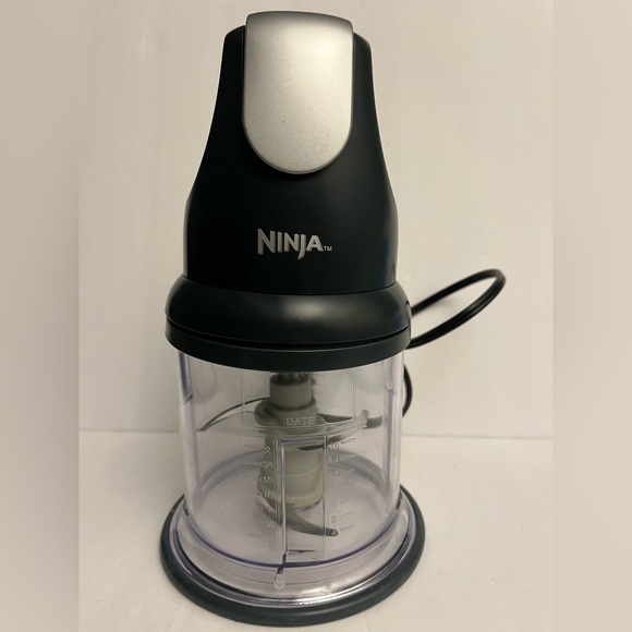 Kitchen | Ninja Nj11gr Express Chop Professional 16oz Mince Dice 200w ...
